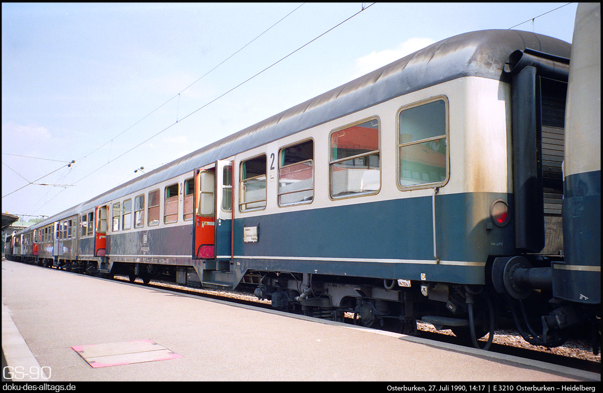 Strecken und Bahnhöfe